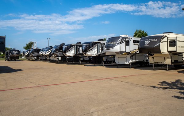 BLUE COMPASS RV - MESQUITE - Updated January 2026 - 20 Photos & 25 ...