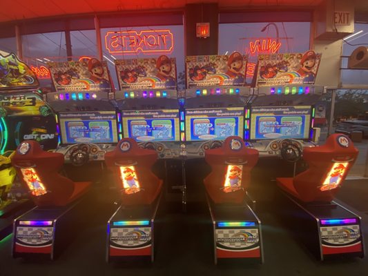 FUN WORLD ARCADE - Updated December 2025 - 40 Photos & 27 Reviews - 127 ...