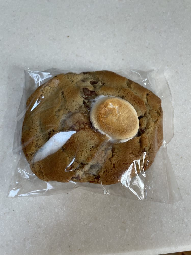 MAGGIE’S SWEET SHOPPE & BAKERY - Updated January 2026 - 15 Photos ...