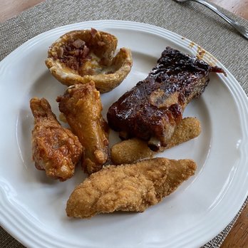 JOHNNY J’S PUB & GRILLE - Updated December 2025 - 58 Photos & 76 ...