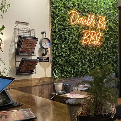 DOUBLE B’S BBQ - 419 Photos & 558 Reviews - 7412 W Greenfield Ave, West ...