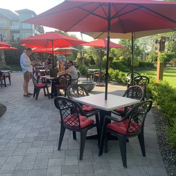 LOCALS - Updated August 2025 - 86 Photos & 111 Reviews - 1760 Riverside ...