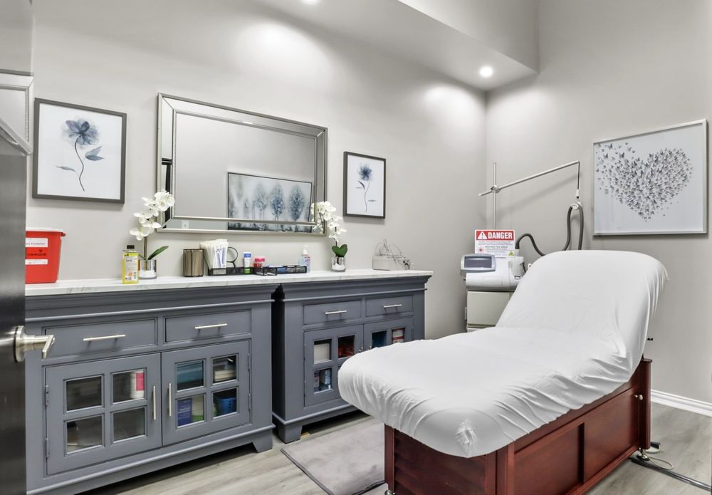 SYNERGY MEDSPA MD - Updated May 2025 - 16 Photos - 2726 Bissonnet St ...