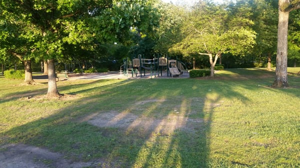 EAST LAKE PARK - Updated October 2024 - 30 Photos - 8149 4th Ave N ...