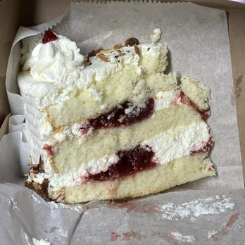 HOFER’S BAKERY & CAFE - Updated December 2024 - 629 Photos & 690 ...