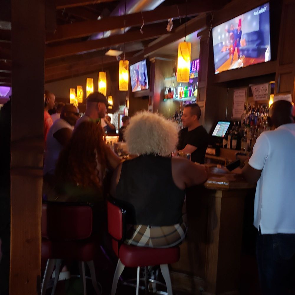 JR’S BAR & GRILL - HOUSTON - Updated December 2025 - 56 Photos & 151 ...