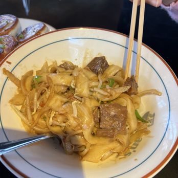 LAN’S NOODLES & DUMPLINGS - Updated November 2025 - 234 Photos & 91 ...