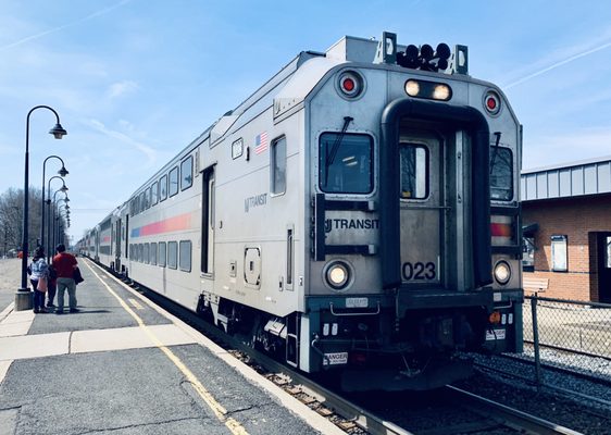 DUNELLEN TRAIN STATION - Updated October 2025 - N Washington Ave ...