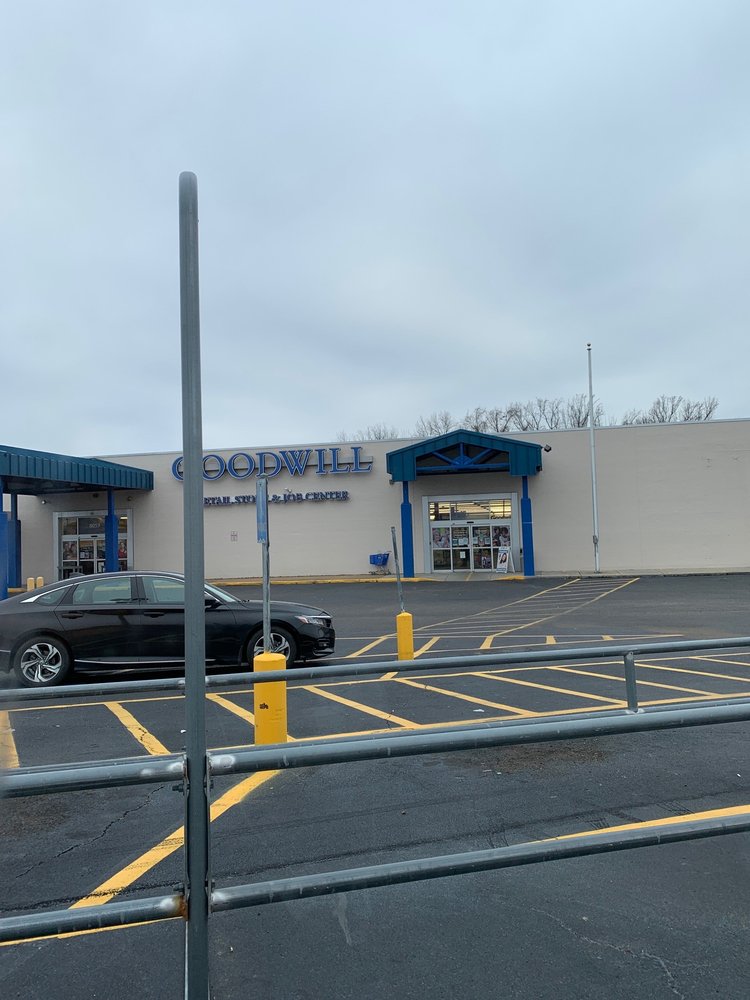 GOODWILL - Updated January 2025 - 8059 US-51, Millington, Tennessee ...