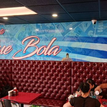 QUE BOLA CUBAN CAFE - Updated January 2026 - 256 Photos & 120 Reviews ...