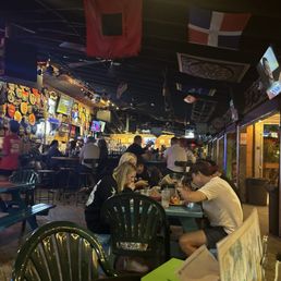 FISH TALES - Updated July 2025 - 702 Photos & 912 Reviews - 2107 ...