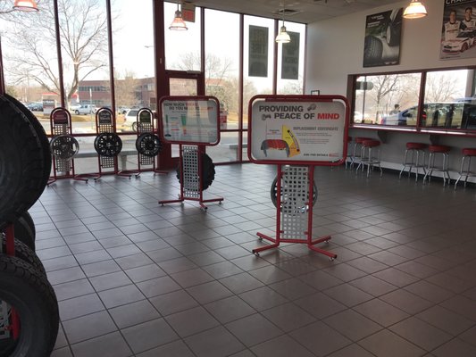 DISCOUNT TIRE - Updated December 2025 - 26 Photos & 144 Reviews - 2000 ...