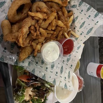 MARION’S FISH MARKET & RESTAURANT - Updated July 2024 - 249 Photos ...