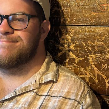 THE ARK PUB & EATERY - Updated September 2025 - 130 Photos & 205 ...