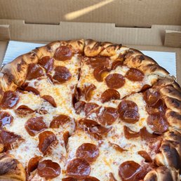 LUIGI’S PIZZA TO GO KITCHEN - Updated September 2025 - 183 Photos & 300 ...