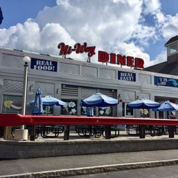 THE COMMON MAN ROADSIDE - Updated June 2025 - 113 Photos & 66 Reviews ...