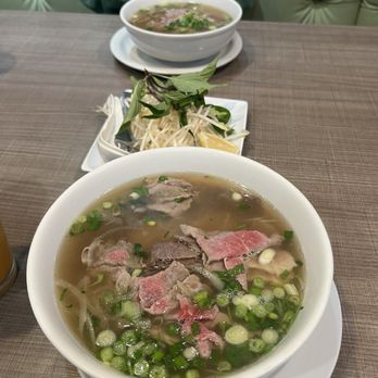 PHOEVER - Updated March 2025 - 328 Photos & 337 Reviews - 2230 Herndon ...