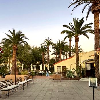 LOCALE NEIGHBORHOOD ITALIAN - Updated January 2025 - 1053 Photos & 595 ...