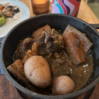 PALILGU - Updated August 2024 - 34 Photos - 819 W Fulton Market ...