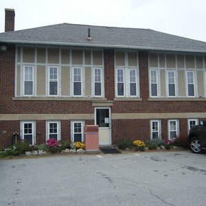 WAREHAM FREE LIBRARY - Updated August 2025 - 12 Photos - 59 Marion Rd ...