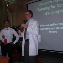 BENJAMIN WALLINE, DDS MD - 12 Photos & 41 Reviews - Oral Surgeons ...