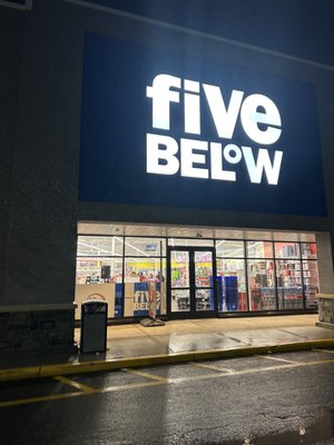 FIVE BELOW - Updated July 2025 - 32 Photos - 495 Prospect Ave, West ...
