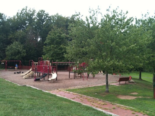 RESTON NORTH PARK - Updated December 2025 - Reston Pkwy & Stevenage Rd ...