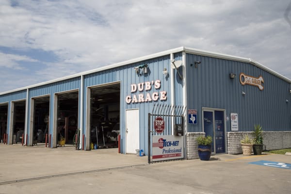 DUB’S GARAGE - Updated December 2025 - 23 Photos & 51 Reviews - 5973 La ...
