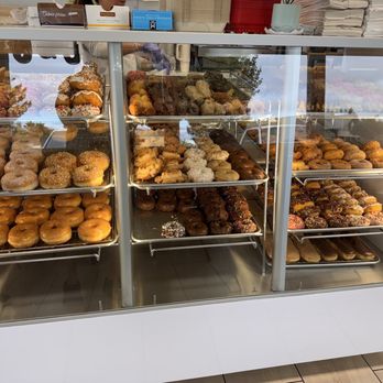 ROCKLIN DONUTS & CINNAMON - Updated December 2025 - 701 Photos & 680 ...