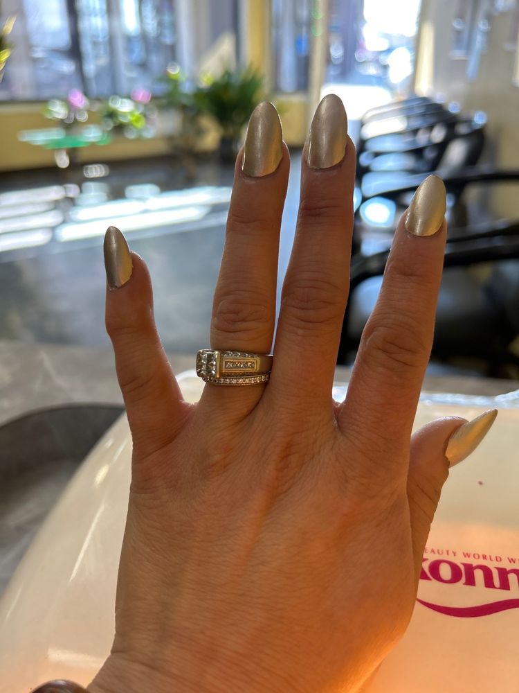 HENRY’S NAILS - Updated December 2025 - 26 Photos & 34 Reviews - 17102 ...