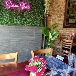 SIAM THAI RESTAURANT - Updated December 2025 - 489 Photos & 334 Reviews ...