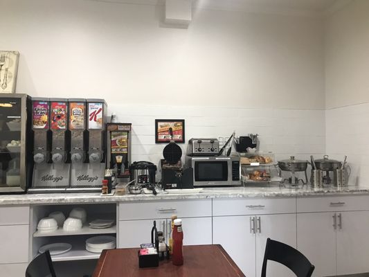 AGGIE INN, ASCEND HOTEL COLLECTION - 43 Photos & 49 Reviews - 245 First ...