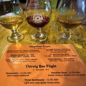 HOBBIT CAFE - Updated July 2025 - 1282 Photos & 1172 Reviews - 2243 ...