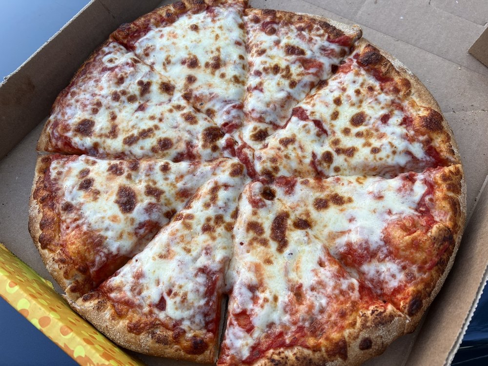 GINO’S PIZZA - Updated December 2025 - 14 Photos - 600 Ontario Street ...