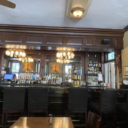 THE INN AT SAINT PETER’S VILLAGE - Updated September 2025 - 80 Photos ...