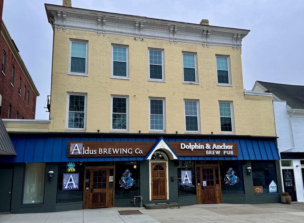 ALDUS BREWING DOLPHIN AND ANCHOR PUB - Updated May 2025 - 13 Center ...