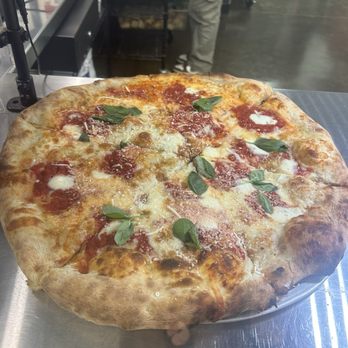 DOUGH HEAD PIZZA - Updated June 2024 - 52 Photos & 45 Reviews - 833 ...