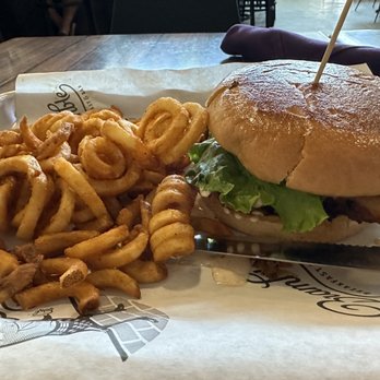 SHAKY JAKES - Updated December 2025 - 84 Photos & 49 Reviews - 121 N ...