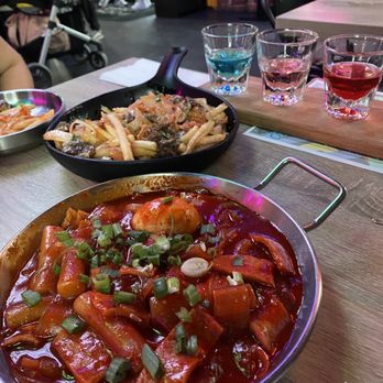 POCHA HOUSE - Updated June 2024 - 732 Photos & 245 Reviews - 1910 Q St ...