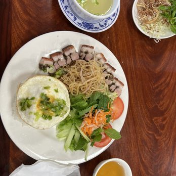 SOC TRANG RESTAURANT - Updated October 2025 - 279 Photos & 104 Reviews ...