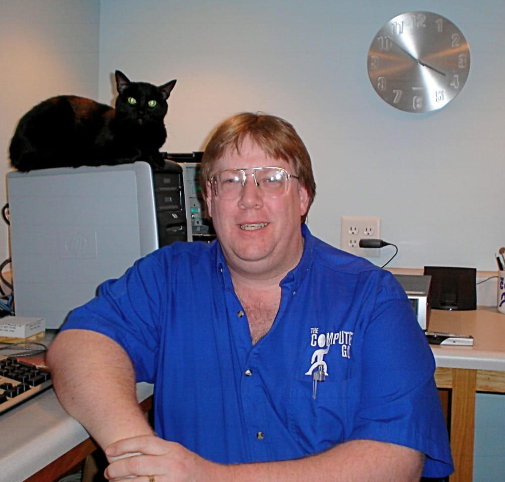 THE COMPUTER GUY - Updated April 2026 - 114 3rd Ave NE, Hampton, Iowa ...