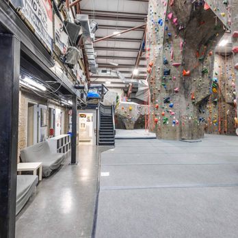 THE ROCK CLUB - Updated December 2025 - 117 Photos & 51 Reviews - 130 ...