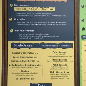 DOGTOWN - Updated March 2025 - 590 Photos & 880 Reviews - 691 Monroe ...