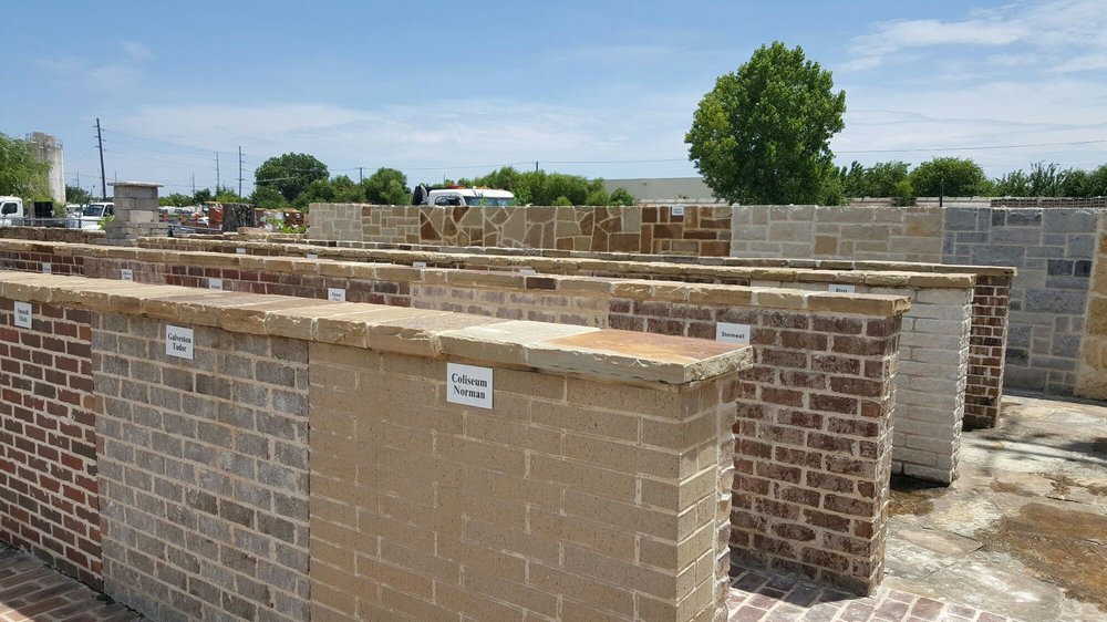 PACKER BRICK - Updated October 2025 - 16 Photos - 2700 Oakland Ave ...