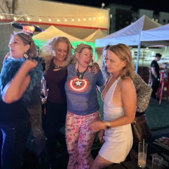 RETRO JUNKIE - Updated May 2025 - 439 Photos & 433 Reviews - 2112 N ...