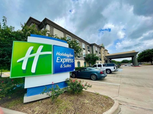 HOLIDAY INN EXPRESS & SUITES HOUSTON ENERGY CORRIDOR-W OAKS - Updated ...