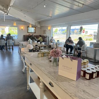 ESTELLE BAKERY & PÂTISSERIE - Updated May 2024 - 1636 Photos & 744 ...
