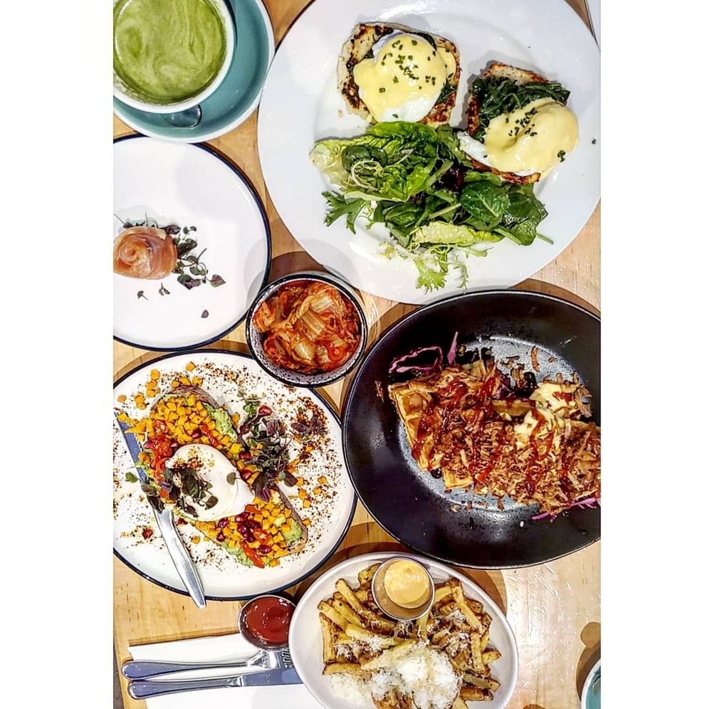 KERR STREET CAFE | 262 Photos & 165 Reviews | 298 Kerr Street, Oakville ...