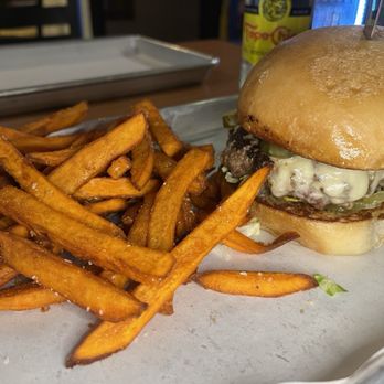 FUEGO BURGER - Updated January 2025 - 280 Photos & 405 Reviews - 4400 ...