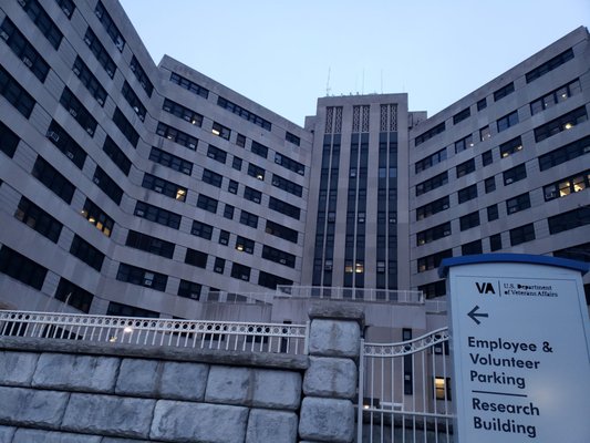 BUFFALO VA MEDICAL CENTER - Updated June 2024 - 53 Photos & 14 Reviews ...